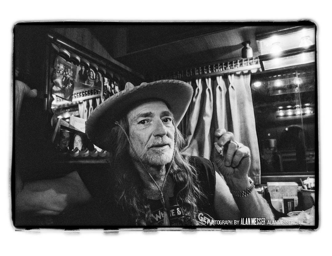 WILLIE NELSON Alan Messer